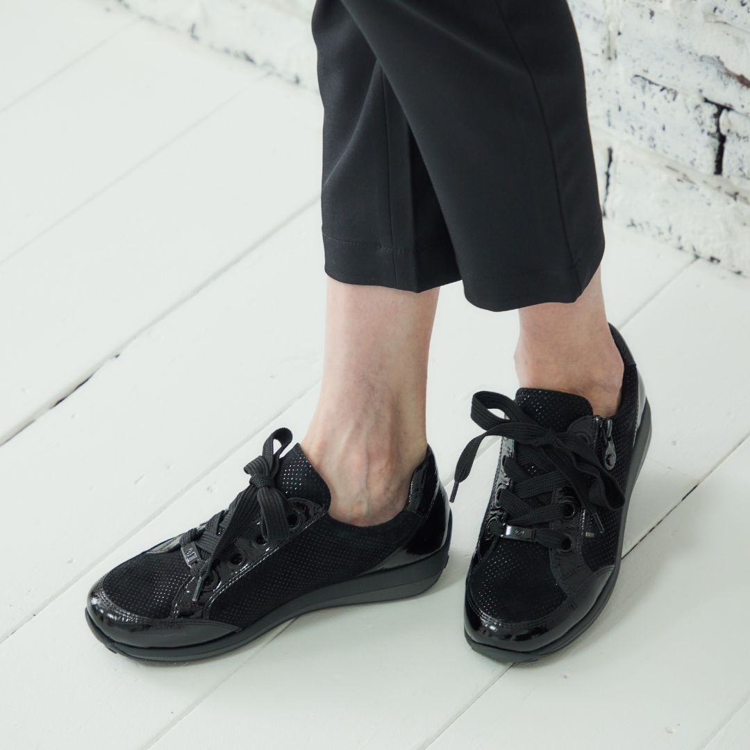 [12-44587] OSAKA-HIGHSOFT – ara Japan